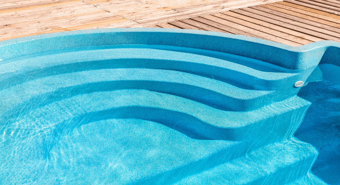Guide to Custom Fiberglass Pools - Sutton Pools, Clarksville - TN
